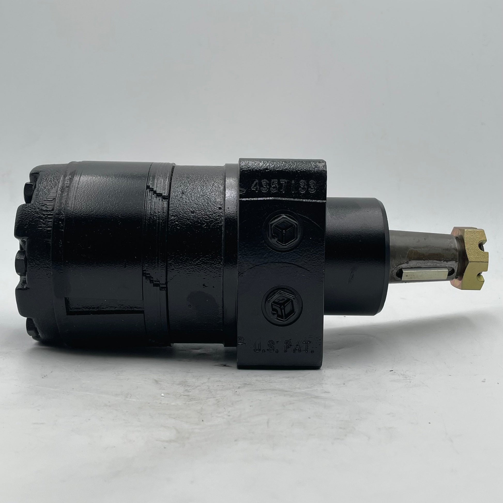 Genie 104781GT Motor 32.7 CU In/rev — OEM Replacement – Reliable Equipment Parts